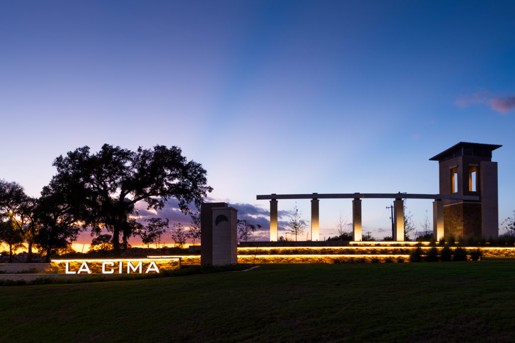 LA CIMA entrance_02 - La Cima | San Marcos